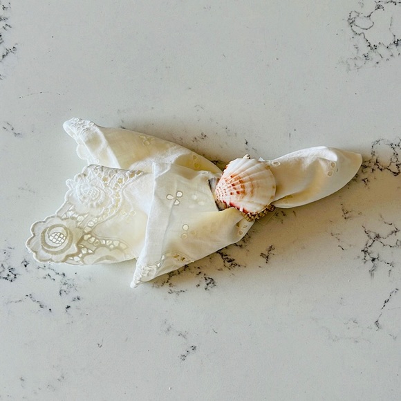 Pier 1 | Dining | Pier Natural Seashell Napkin Rings Set | Poshmark